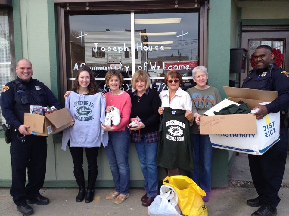 CPF and 5th District Officers Donate to Local Foundation. - The Cleveland Police Foundation