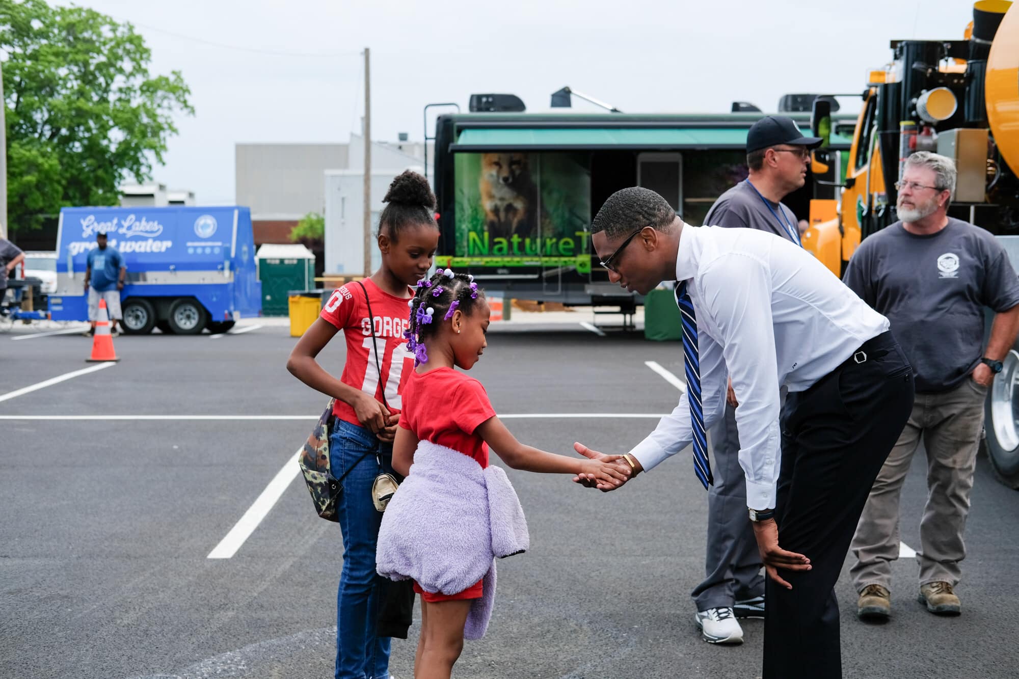 5th District Officers Engage with Students During Public Works & Safety ...
